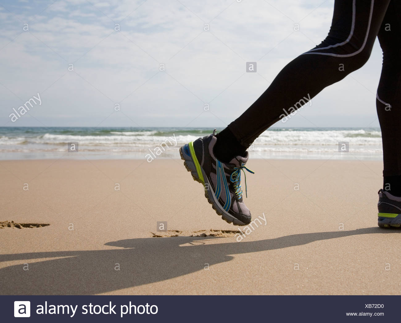 Footprints Walking Away Stock Photos & Footprints Walking Away Stock ...