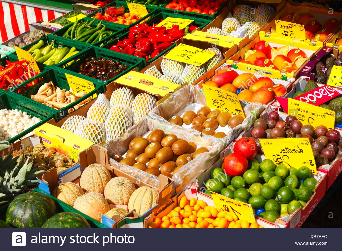 Obst und Gemüse Stock Photos & Obst und Gemüse Stock Images - Alamy