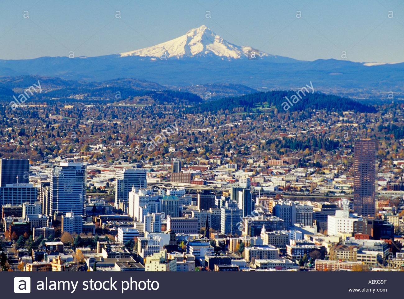 Portland Oregon Pittock Mansion High Resolution Stock Photography and ...