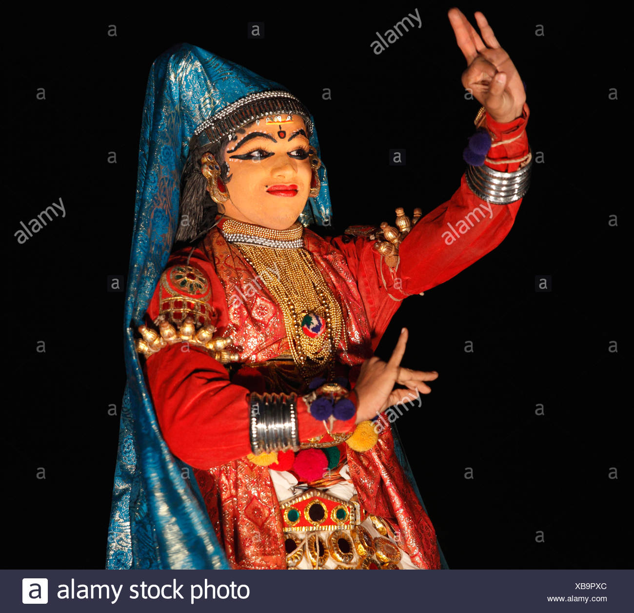 Kerala Culture Costumes High Resolution Stock Photography and Images ...