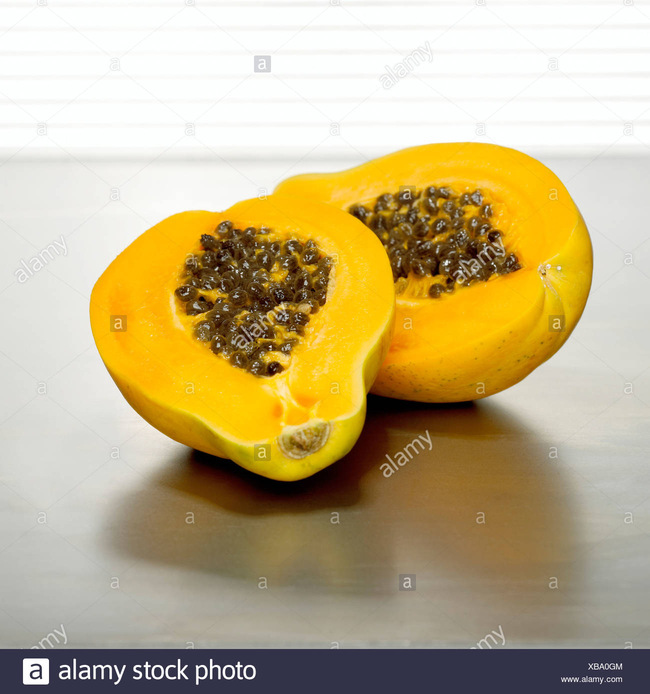 Papaya Slice High Resolution Stock Photography and Images - Alamy