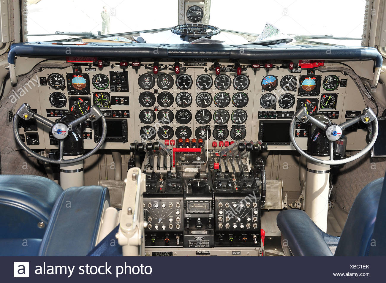 Dc 6 High Resolution Stock Photography and Images - Alamy