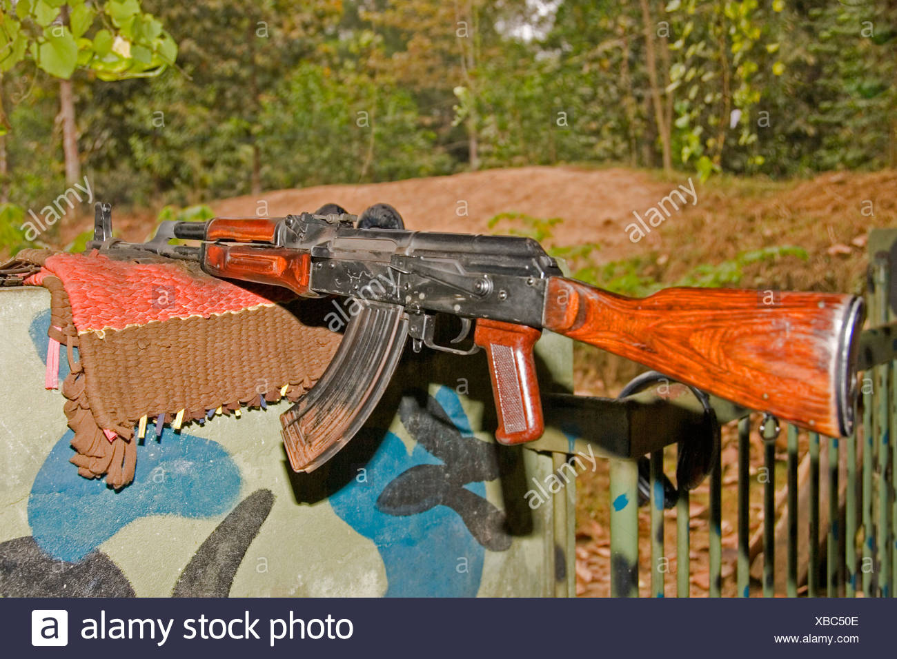 Ak 47 Russian Assault Rifle Stock Photos & Ak 47 Russian Assault Rifle ...