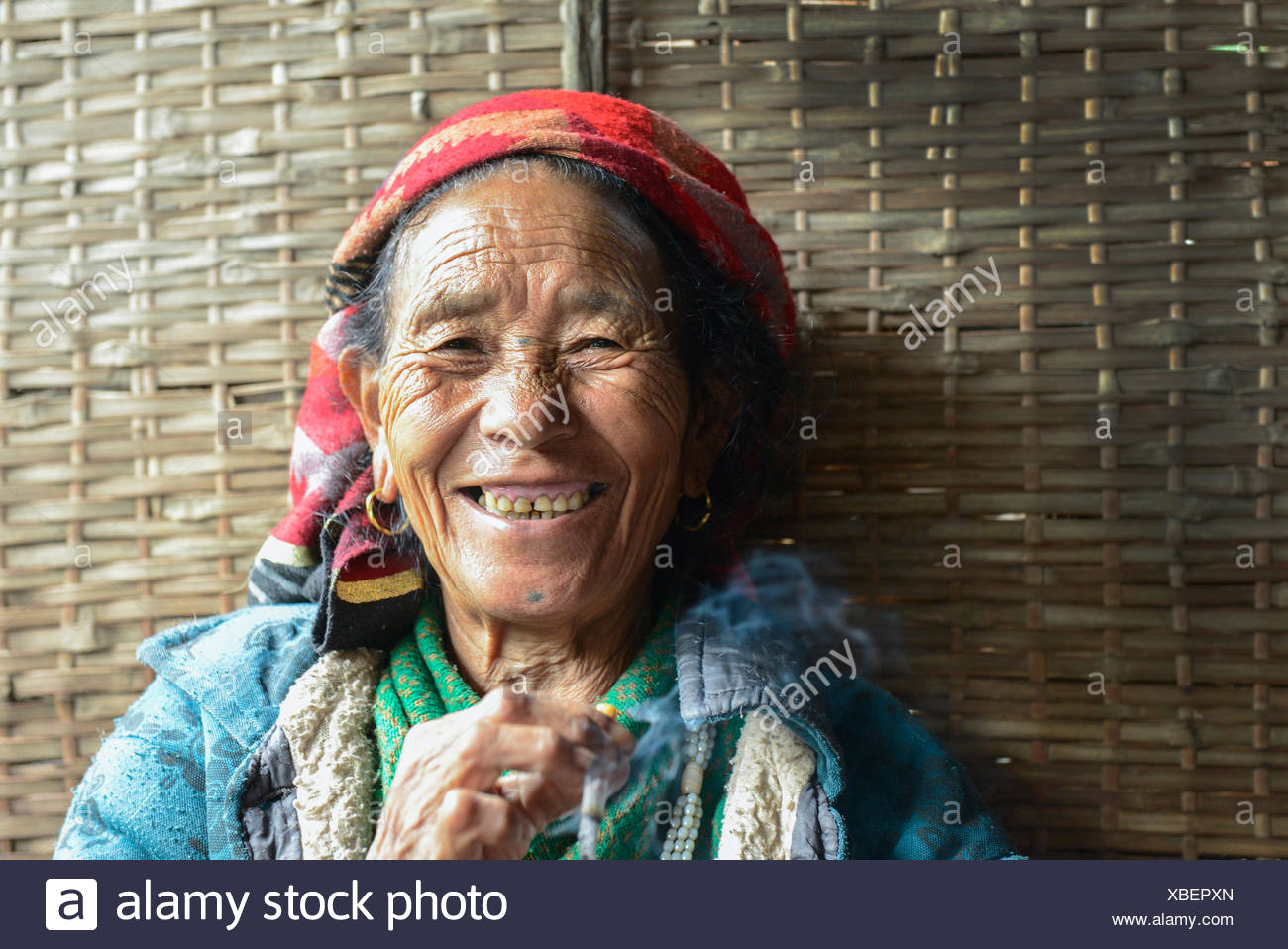 Smiling Nepali Woman Stock Photos & Smiling Nepali Woman Stock Images ...