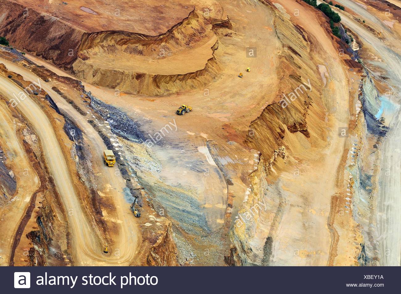 Mining Ore Machine High Resolution Stock Photography and Images - Alamy