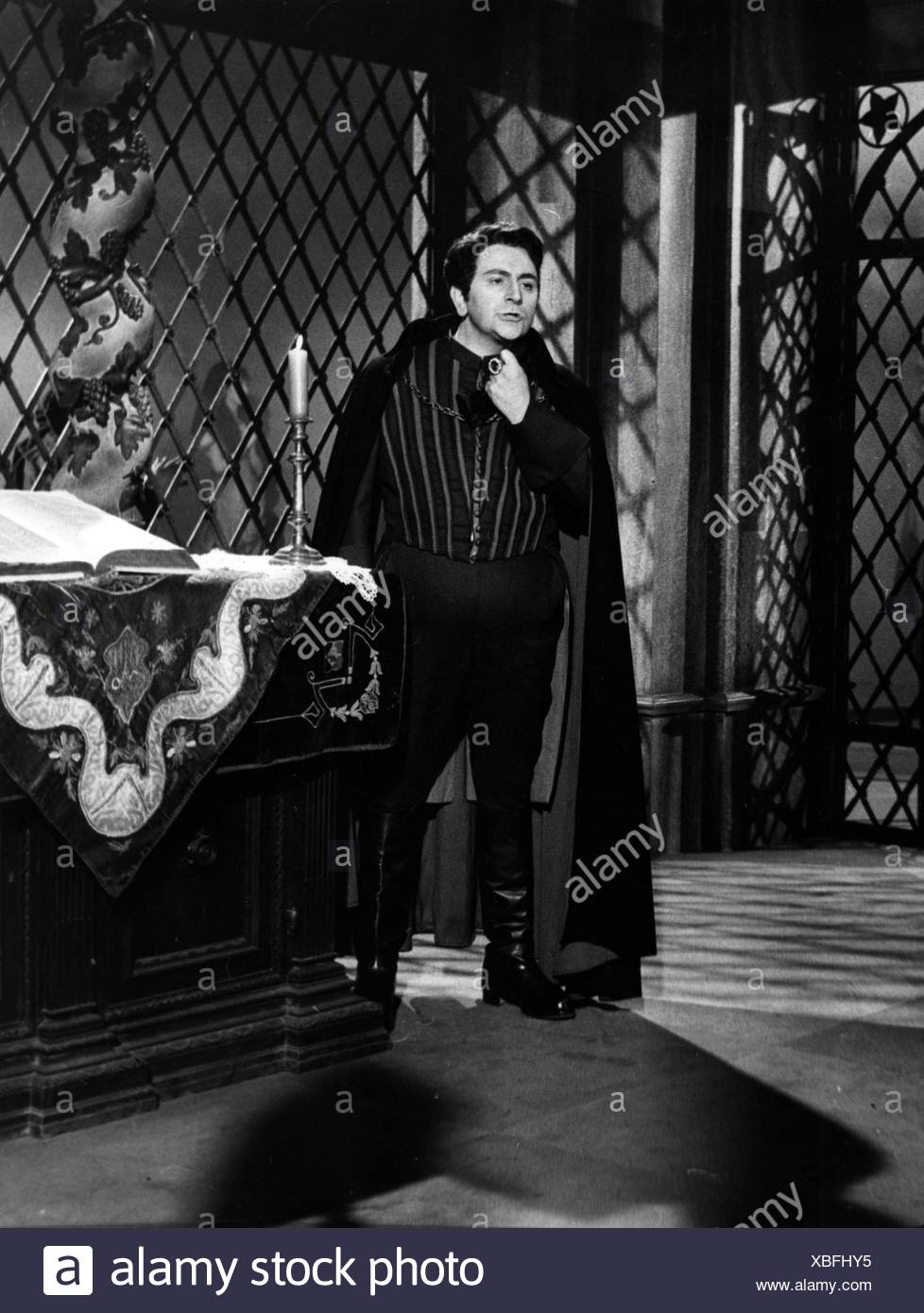 A German Opera Singer Stock Photos & A German Opera Singer Stock Images ...