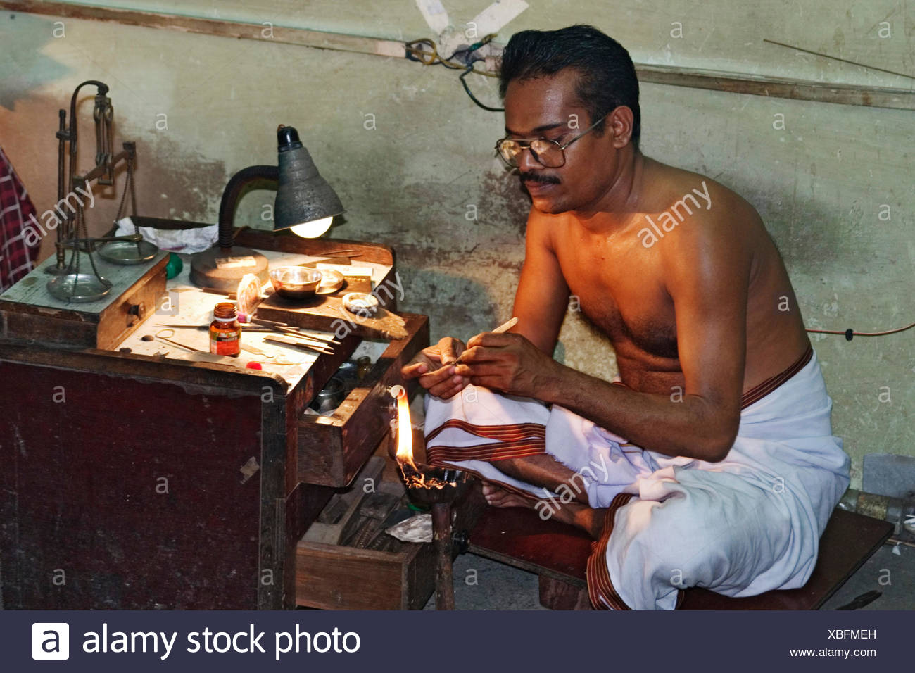 Indian Goldsmith High Resolution Stock Photography and Images - Alamy