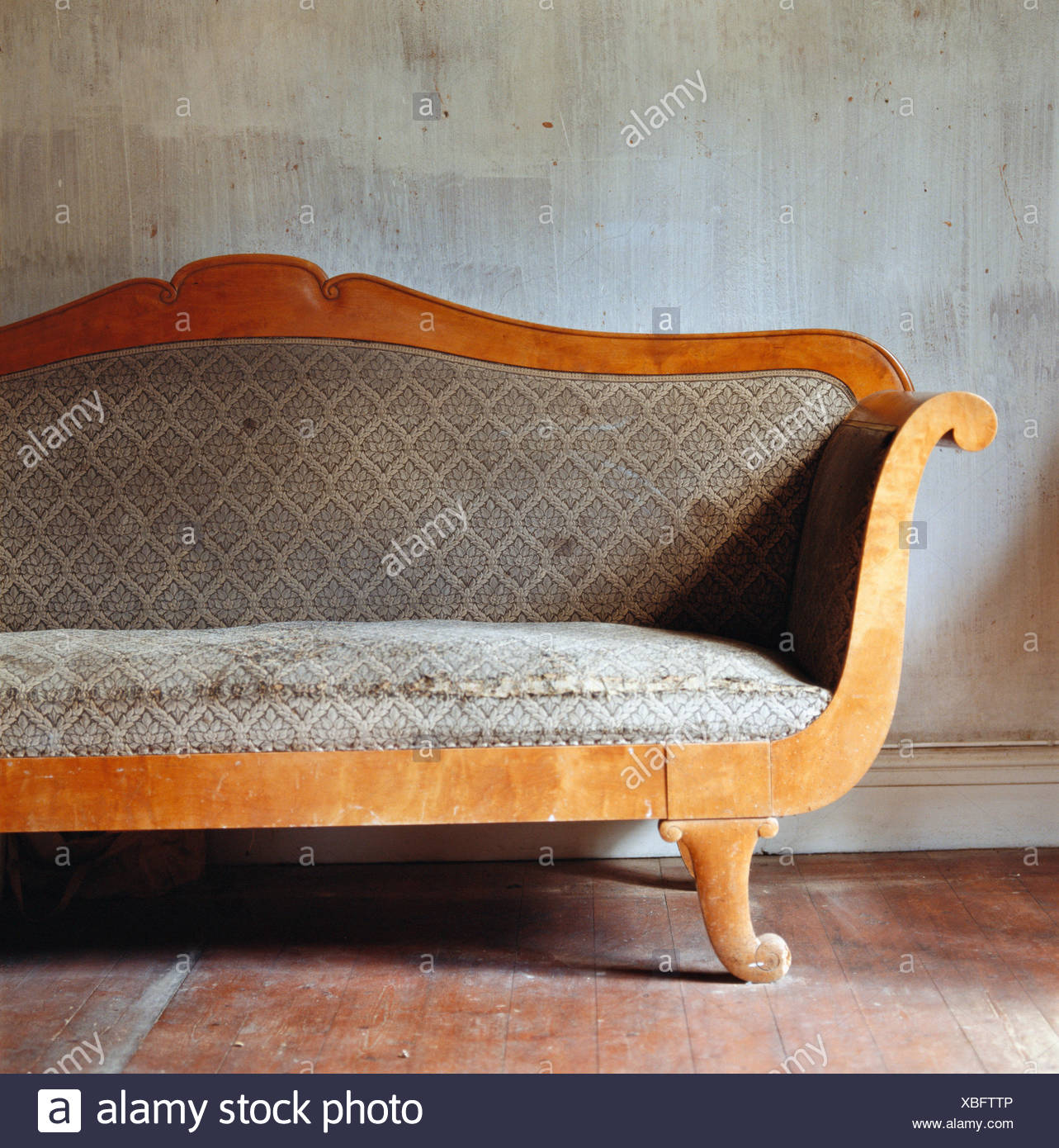 Divan High Resolution Stock Photography and Images - Alamy