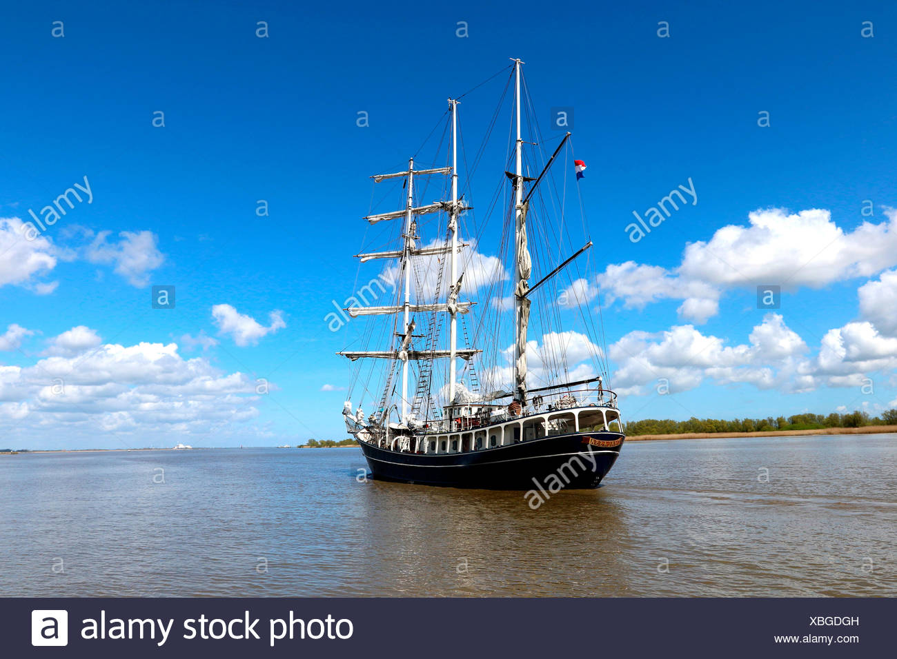 Large Sailing Ship High Resolution Stock Photography and Images - Alamy