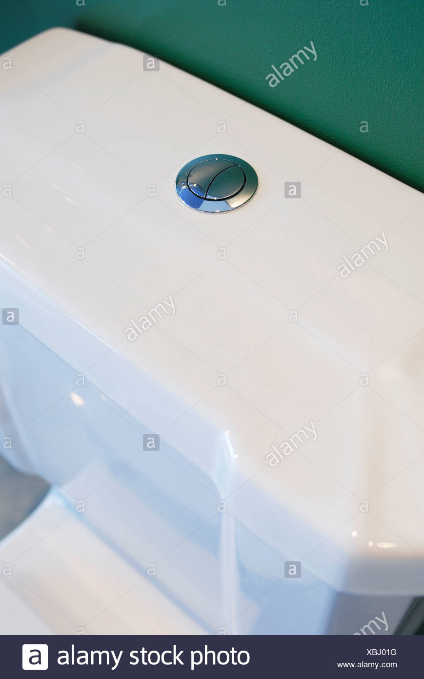 Dual Flush High Resolution Stock Photography and Images - Alamy