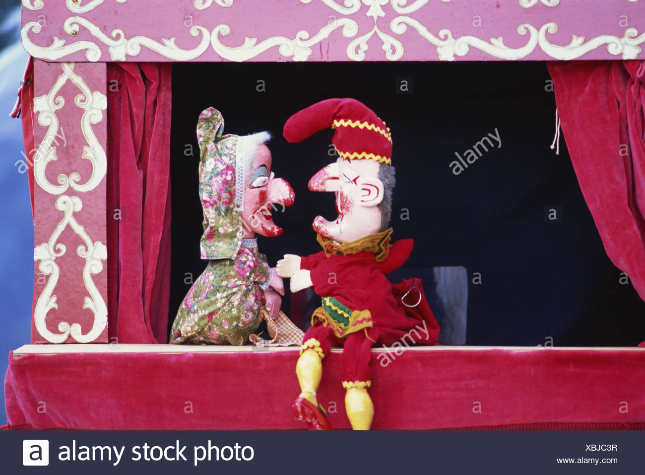 Hand Puppet Theatre High Resolution Stock Photography and Images - Alamy