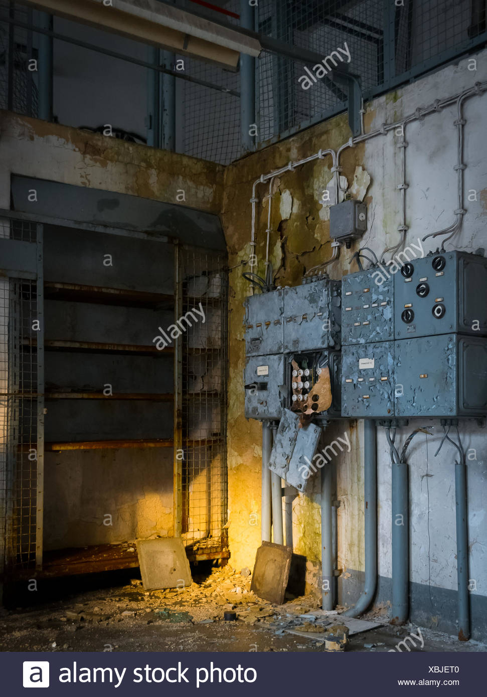 Broken Cable Box High Resolution Stock Photography and Images - Alamy