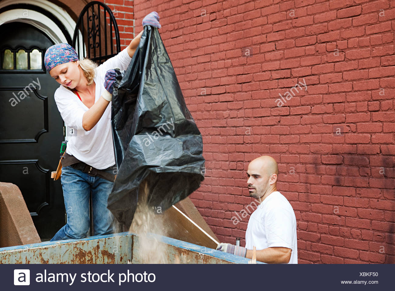 Filling Container High Resolution Stock Photography and Images - Alamy