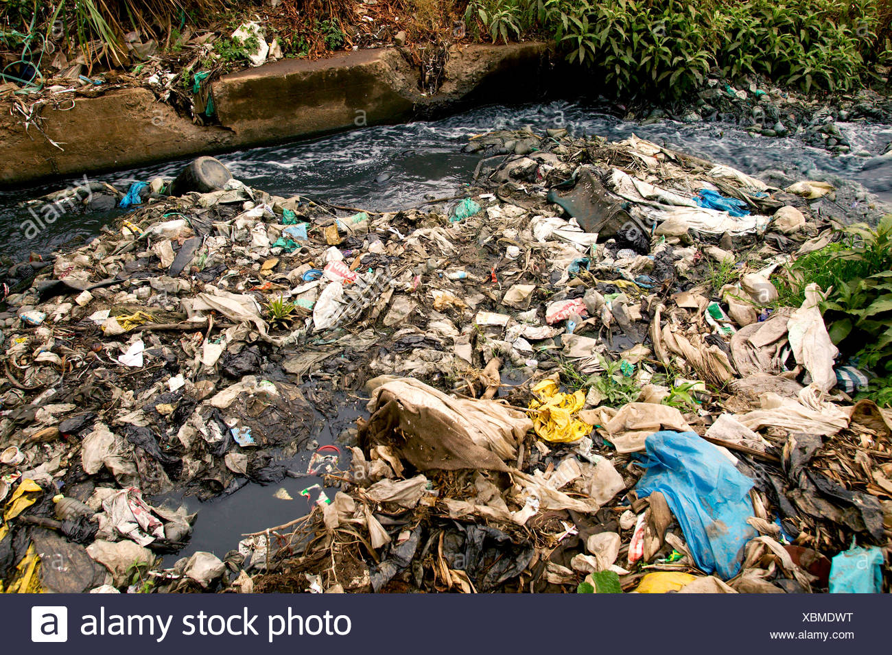 Polluted River High Resolution Stock Photography and Images - Alamy