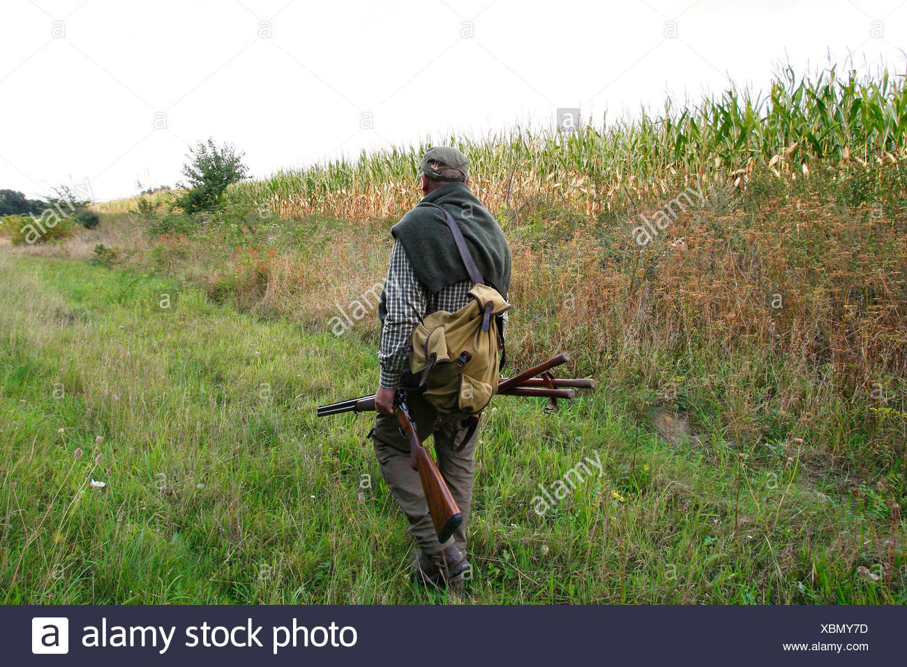 Hunter Walks High Resolution Stock Photography and Images - Alamy