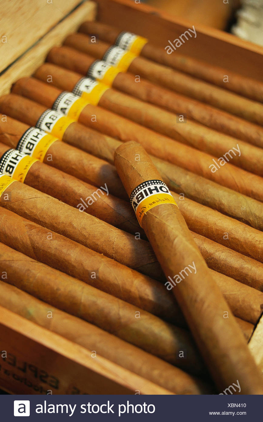Cuba Cigars Box High Resolution Stock Photography and Images - Alamy