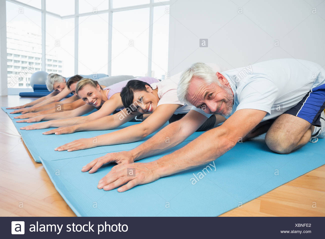 Bowing Out High Resolution Stock Photography and Images - Alamy