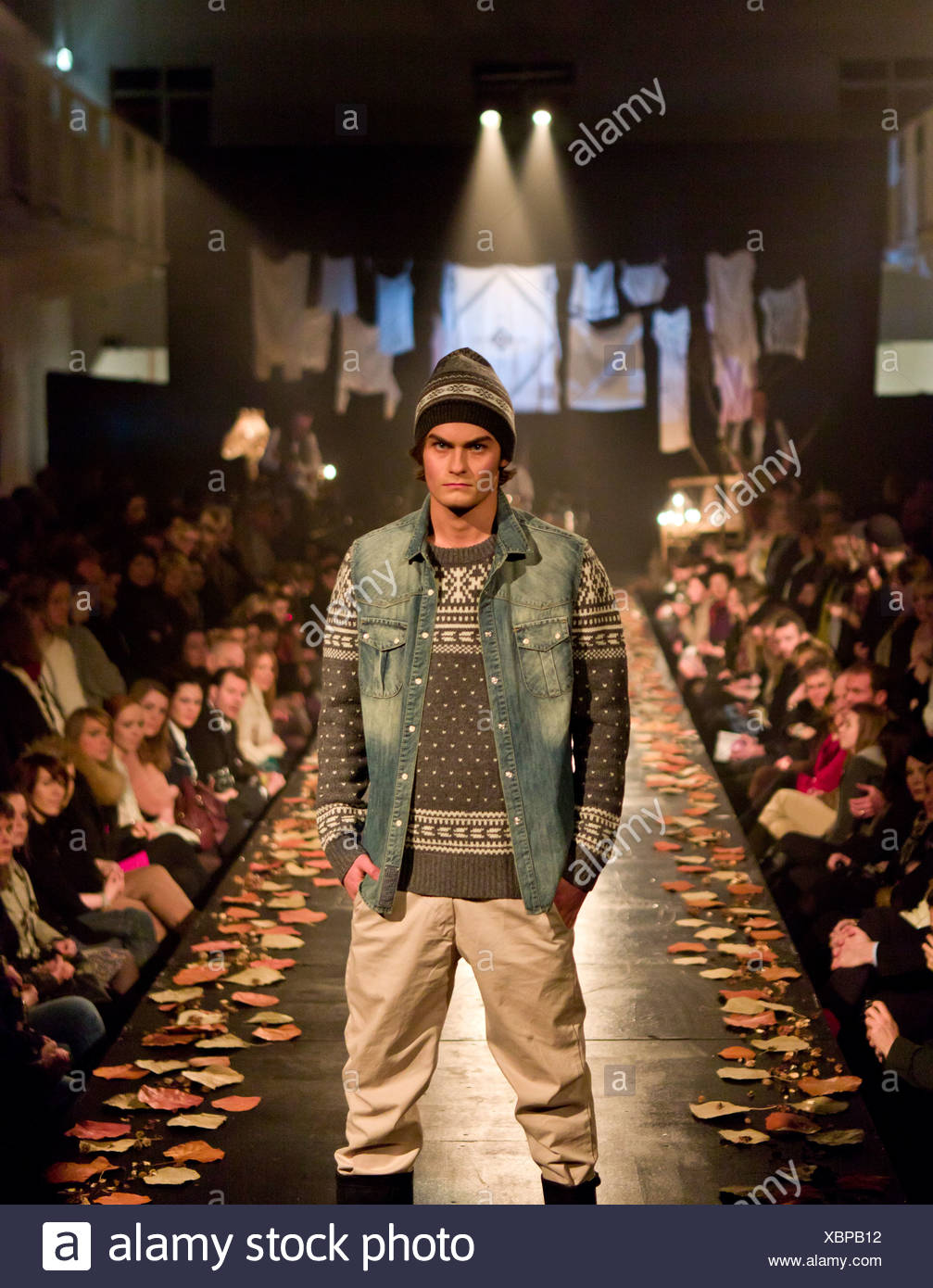 Fashion Catwalk Male Models High Resolution Stock Photography and ...