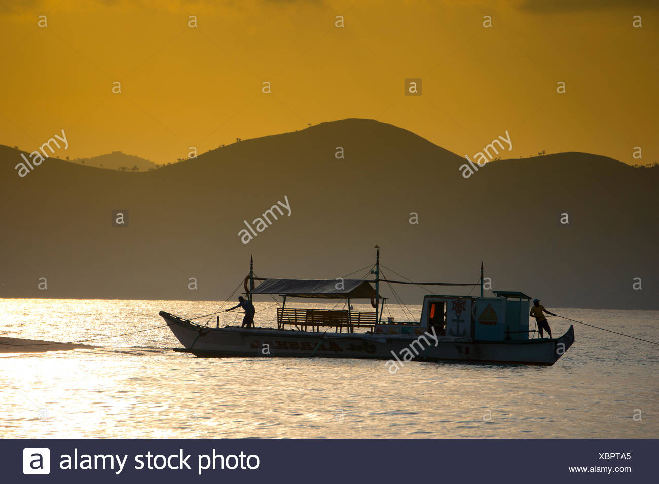 Philippine Outrigger Canoe High Resolution Stock Photography and Images ...