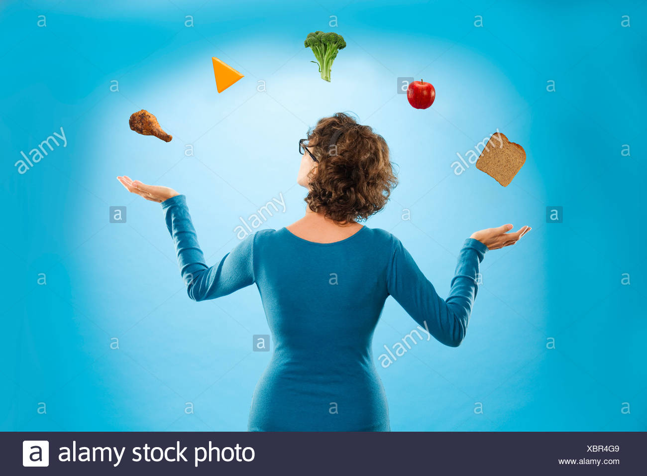 Woman Juggling Stock Photos & Woman Juggling Stock Images - Alamy