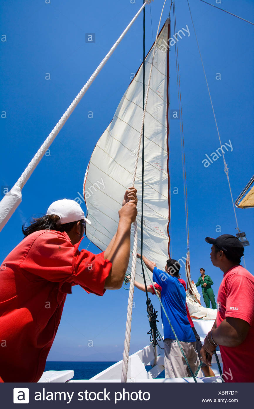 Boat Setting Sail High Resolution Stock Photography and Images - Alamy