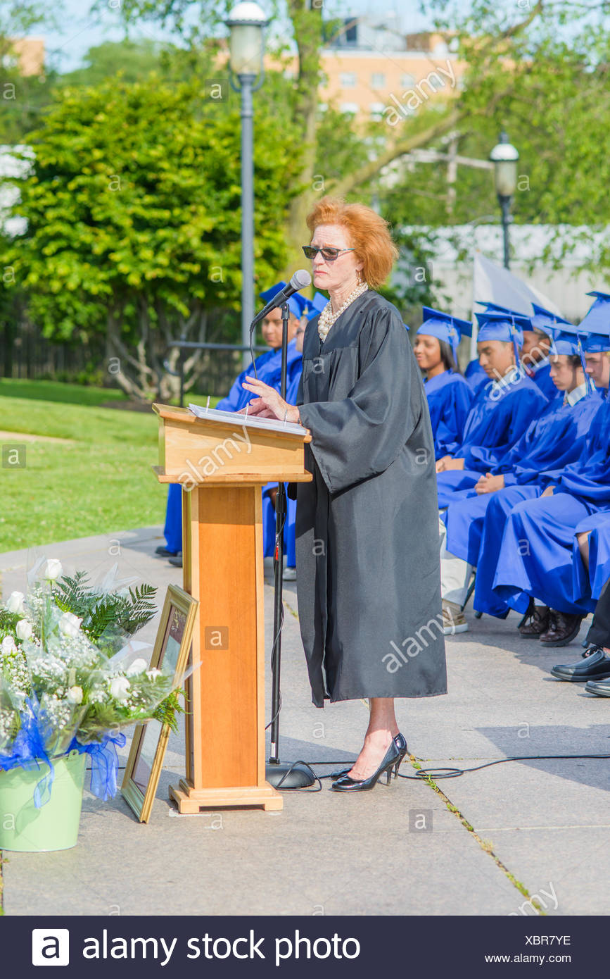 Podium Speech High Resolution Stock Photography and Images - Alamy