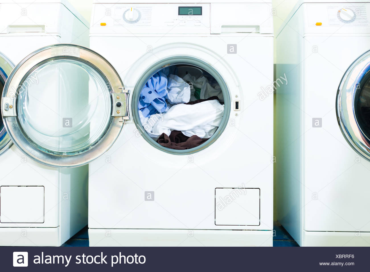Washing_machine High Resolution Stock Photography and Images - Alamy