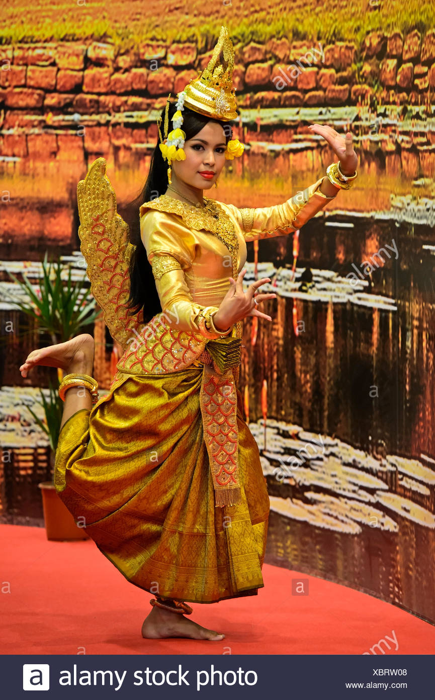 Cambodian Dance High Resolution Stock Photography and Images - Alamy