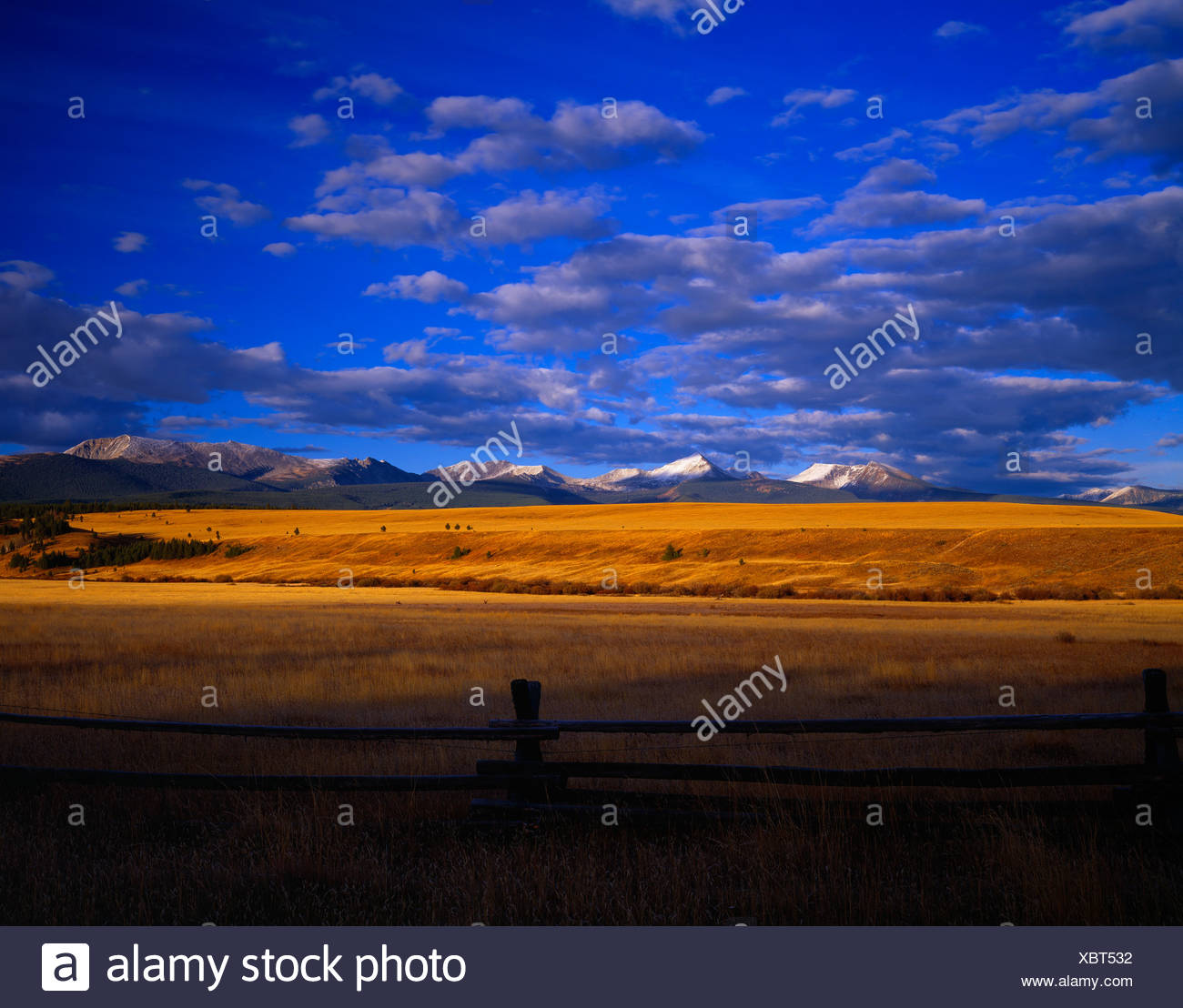 Anaconda Mountain Range High Resolution Stock Photography and Images ...