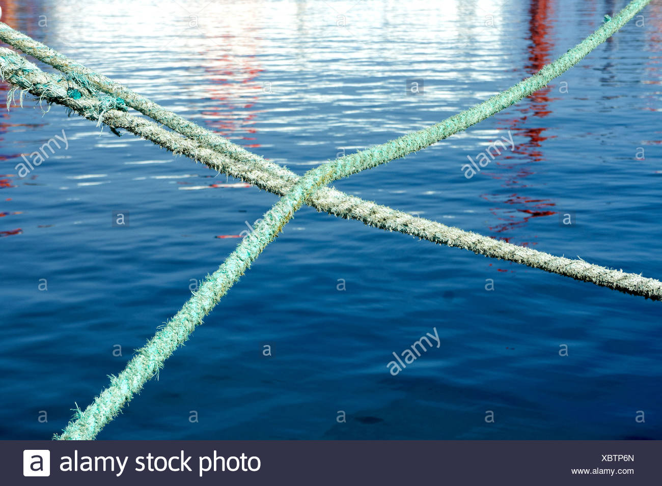 Over The Ropes High Resolution Stock Photography and Images - Alamy