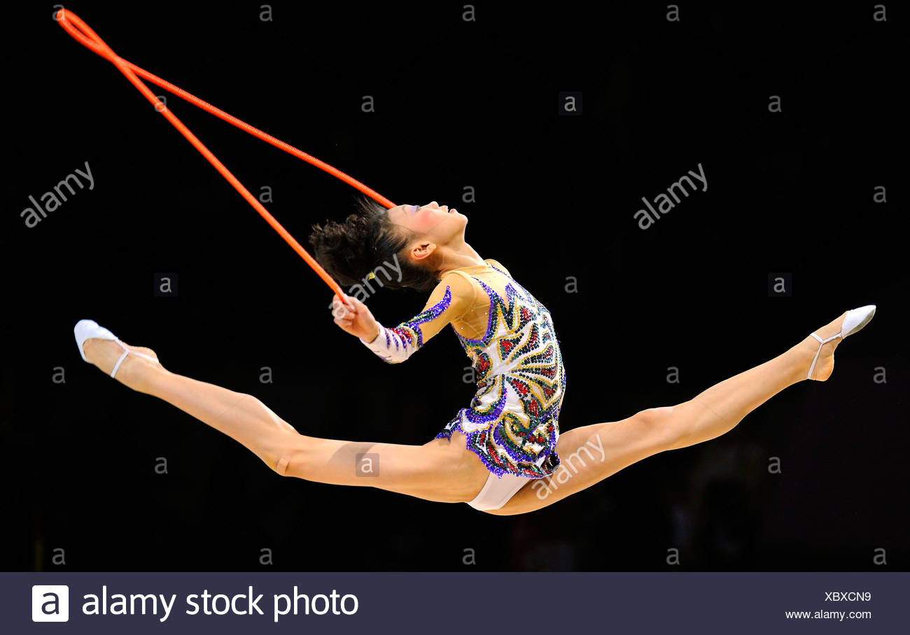 Straddle Jump Stock Photos & Straddle Jump Stock Images - Alamy