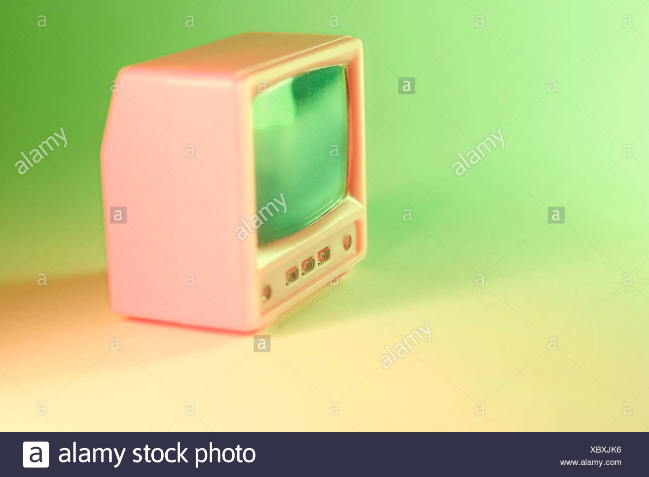 Toy Tv Set High Resolution Stock Photography and Images - Alamy