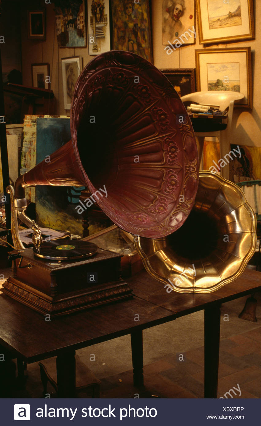 Phonograph Record High Resolution Stock Photography and Images - Alamy