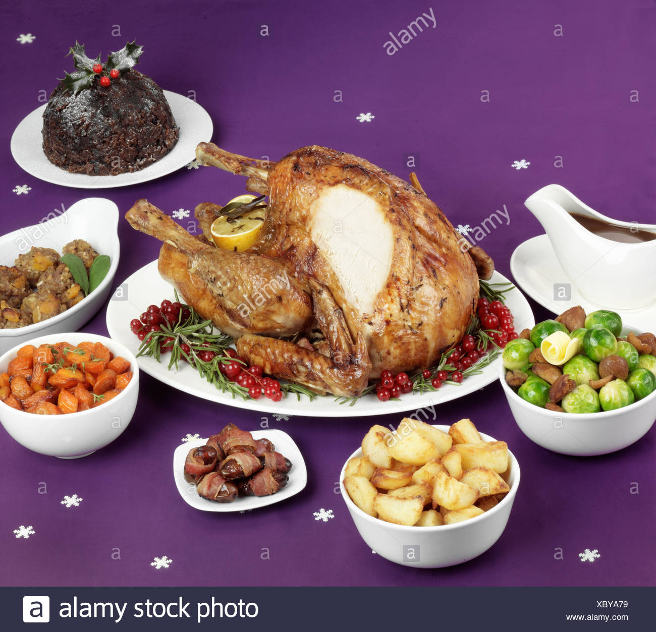 Roast Turkey Christmas Pudding High Resolution Stock Photography and ...