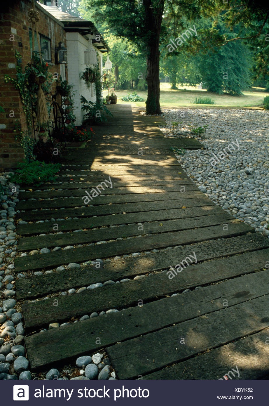 Decking Garden Path High Resolution Stock Photography and Images - Alamy