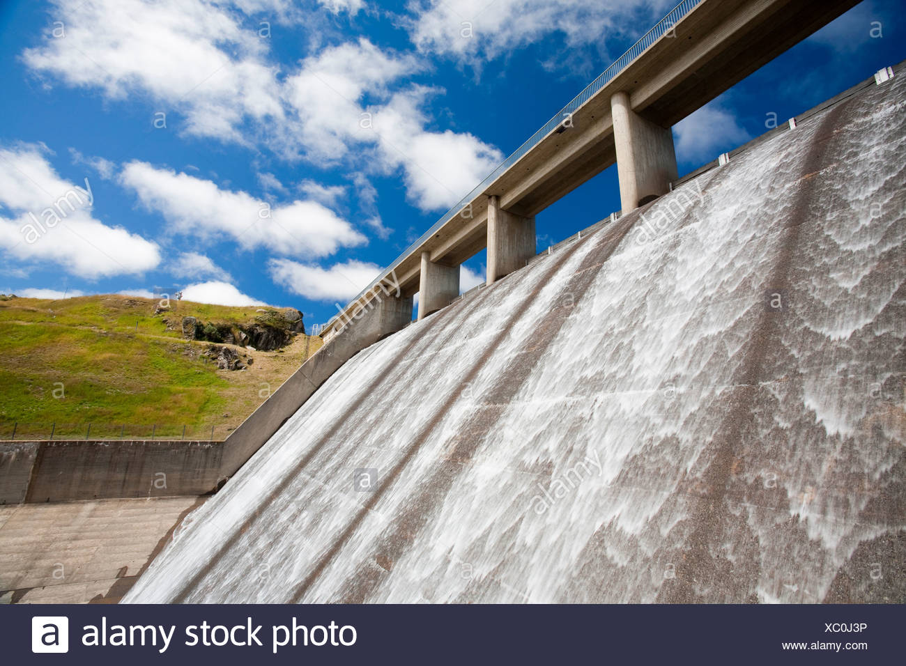 Snowy Mountains Scheme Dam High Resolution Stock Photography and Images ...