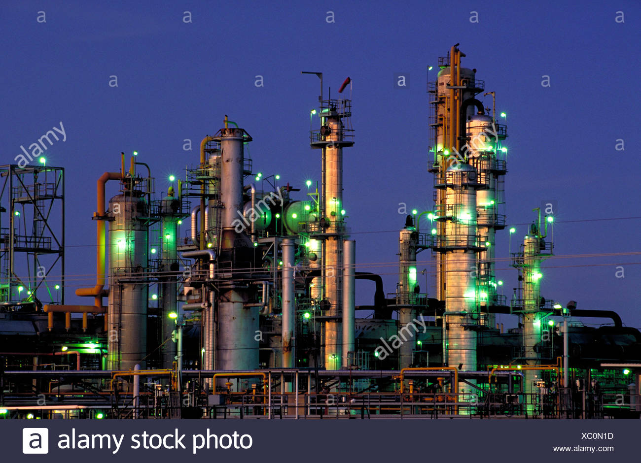 Houston Oil Refinery High Resolution Stock Photography and Images - Alamy