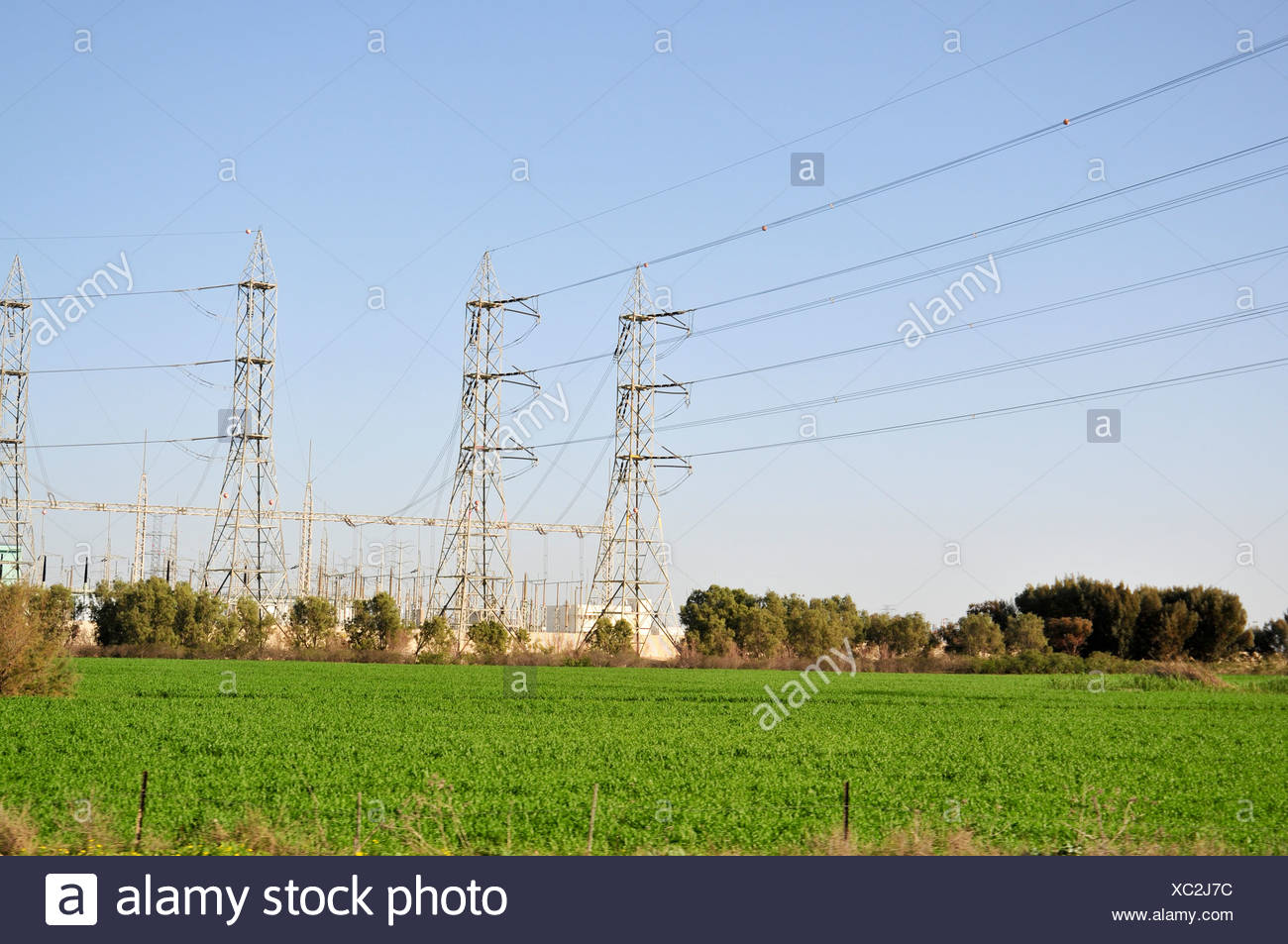 Electrical Pylons High Resolution Stock Photography and Images - Alamy