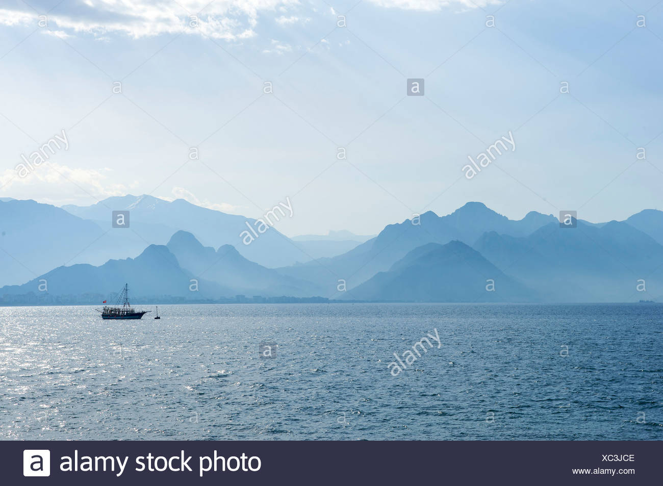 Look Bay High Resolution Stock Photography and Images - Alamy