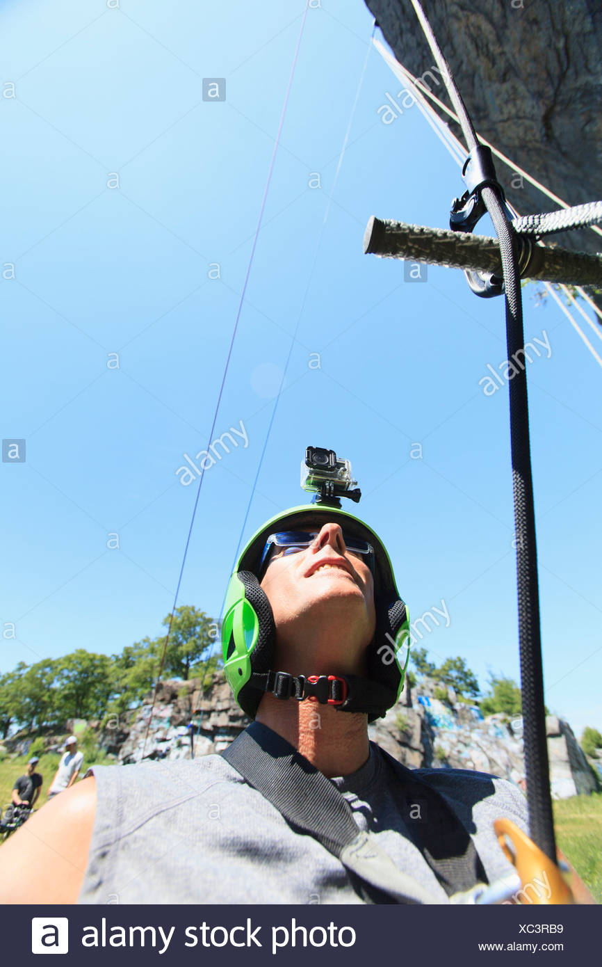 Sports Injury Head Stock Photos & Sports Injury Head Stock Images - Alamy