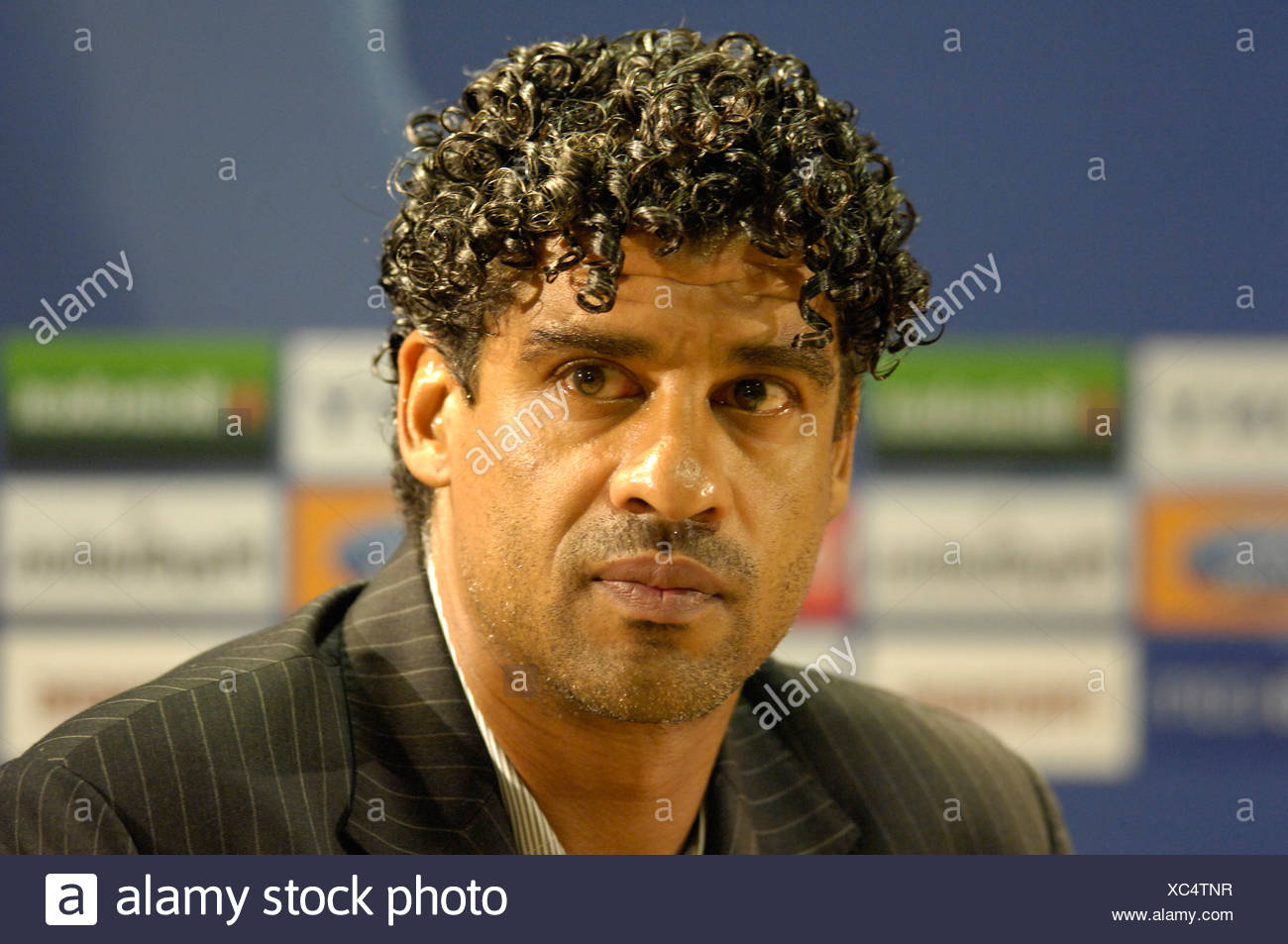 Frank Rijkaard's Instagram, Twitter & Facebook on IDCrawl
