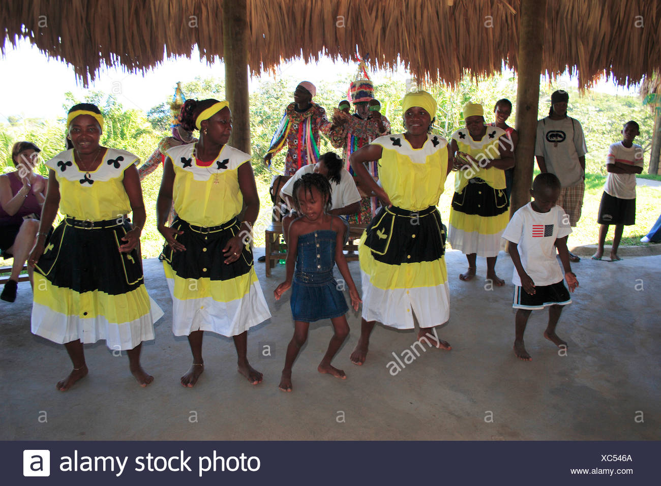 Honduras Dance High Resolution Stock Photography and Images - Alamy