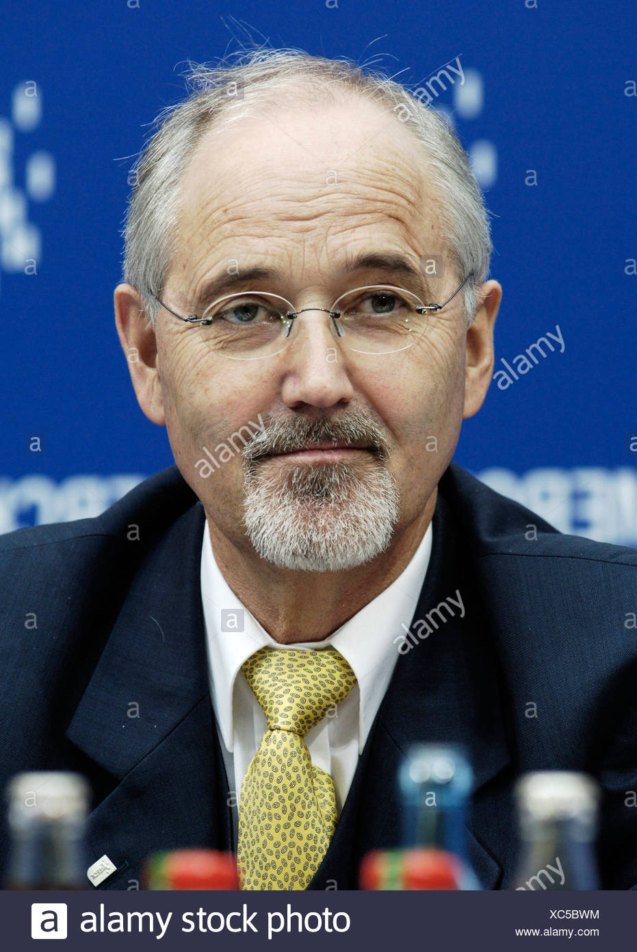 Merck Kgaa Stock Photos & Merck Kgaa Stock Images - Alamy