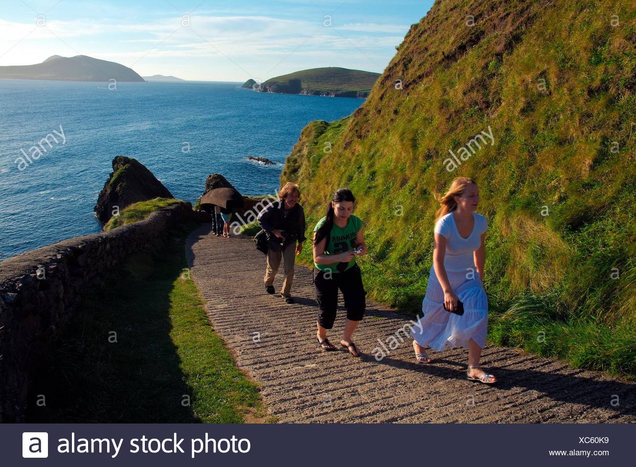Dingle Peninsula Ireland Hike Stock Photos & Dingle Peninsula Ireland ...
