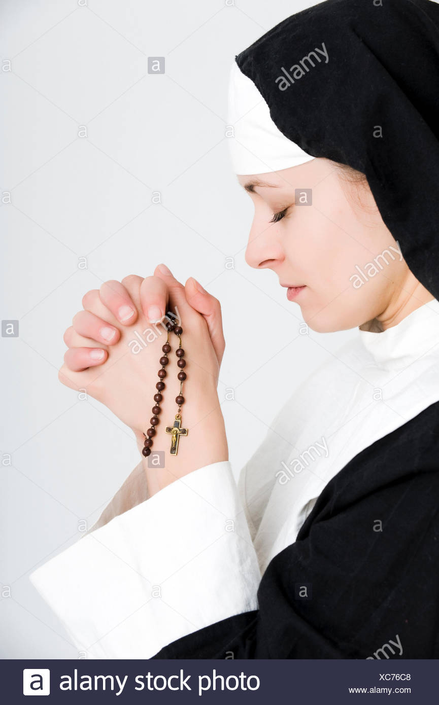 Catholic Nun Praying High Resolution Stock Photography and Images - Alamy