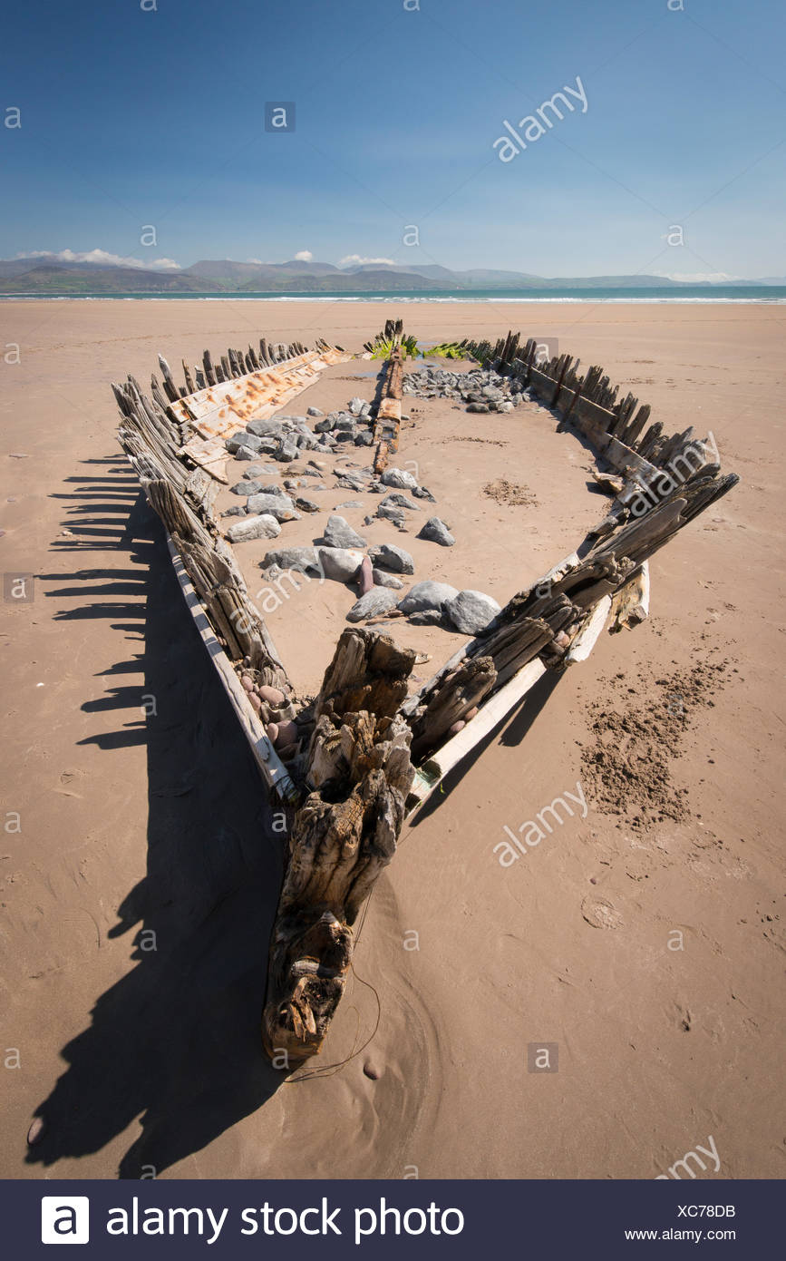 Rossbeigh Strand High Resolution Stock Photography and Images - Alamy