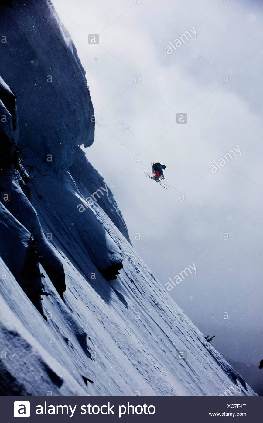 Snow Cornice Stock Photos & Snow Cornice Stock Images - Alamy
