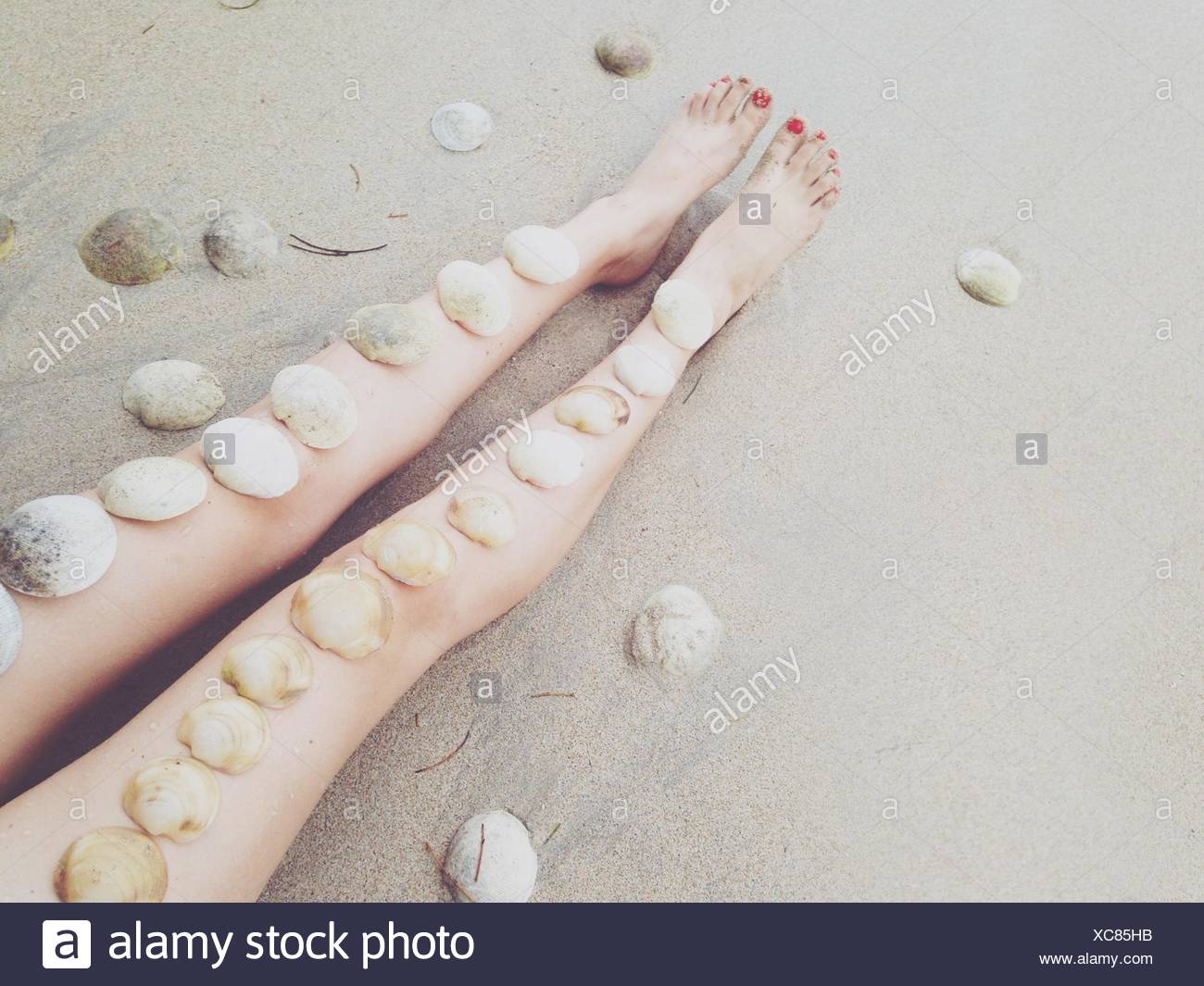 Woman Barefoot High Resolution Stock Photography and Images - Alamy