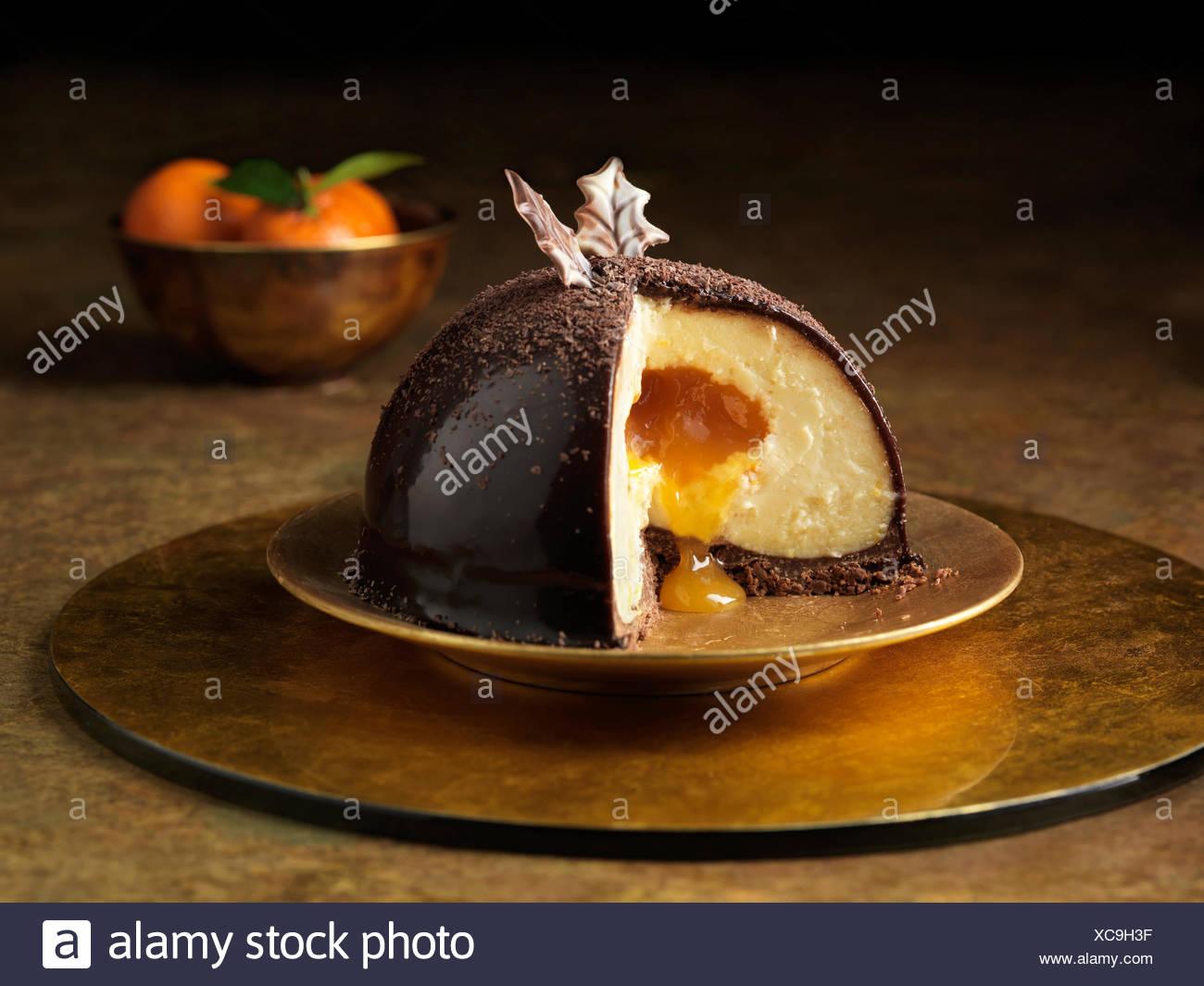 Bombe Dessert High Resolution Stock Photography and Images - Alamy
