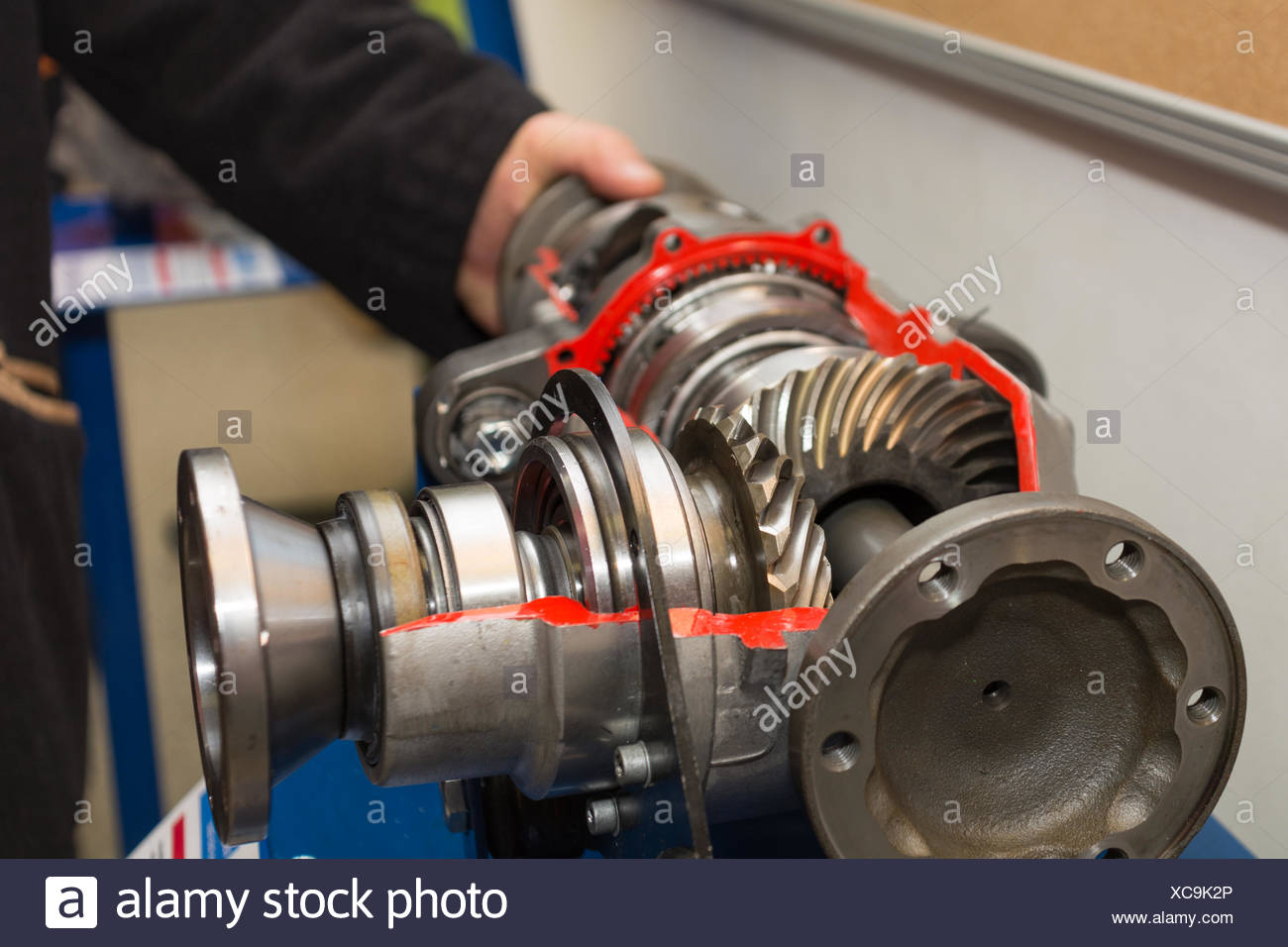 Differential Axle High Resolution Stock Photography and Images - Alamy